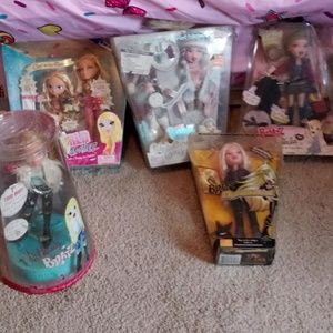 Other | 32 In The Box Bratz Dolls Obo 70 | Poshmark